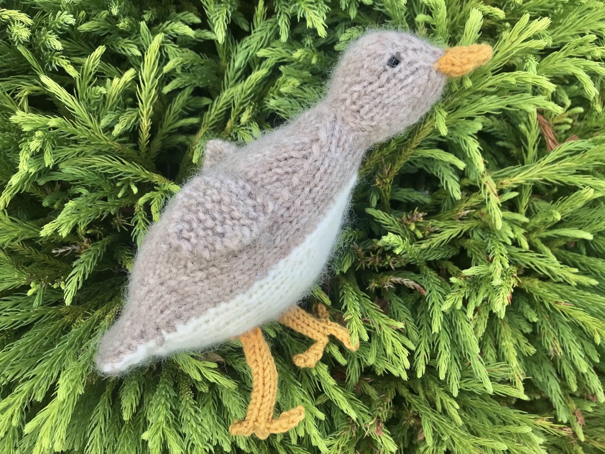 Knitted Bird: Free Knitting Pattern - Quiet Life Farm