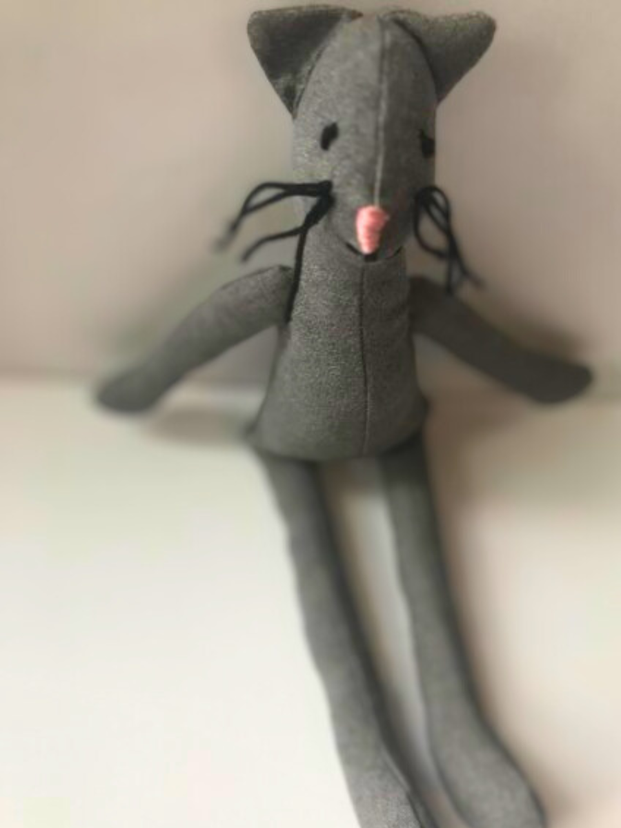 FREE Plush Cat Sewing Pattern adorable DIY stuffed animal - Quiet Life Farm