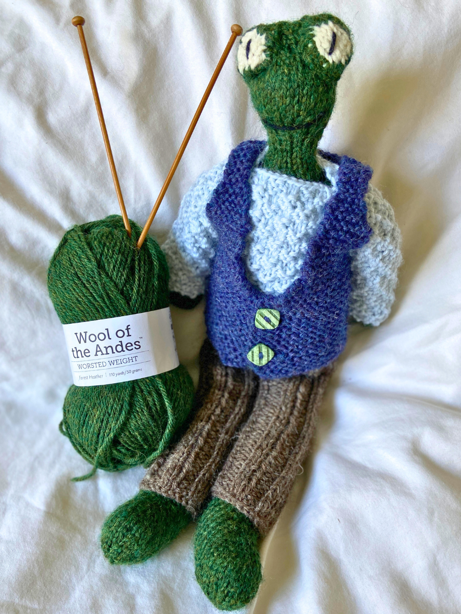 Ferguson Frog Knitting Pattern - Quiet Life Farm