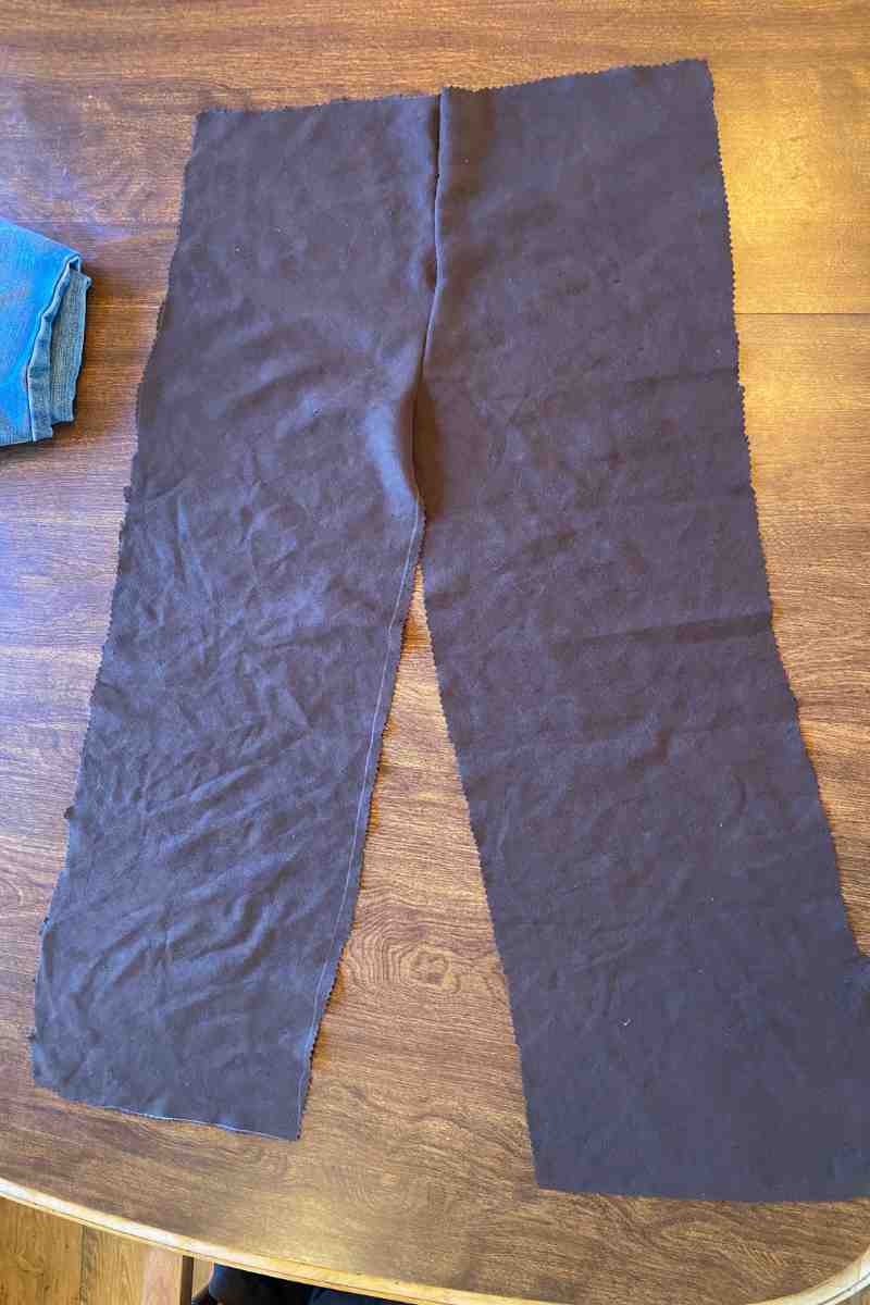 How to Make Easy Pants - Quiet Life Farm